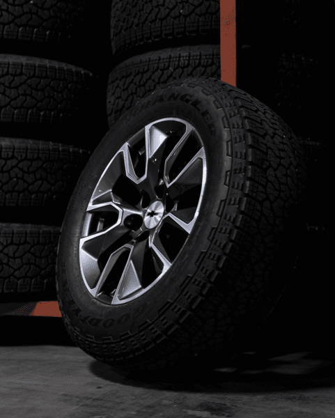 Knollwood Tire and Wheel