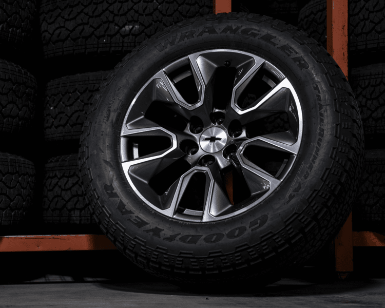 Knollwood Tire and Wheel